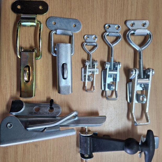 Throw Over Catches – Xtreme Trailer Spares and Sales (Pty) Ltd